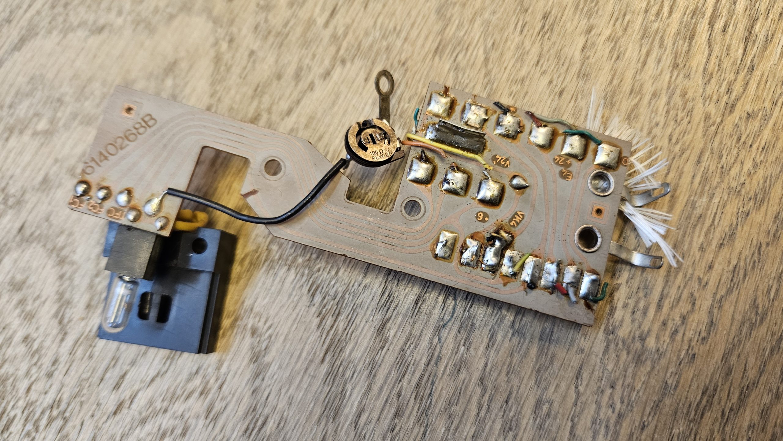 Circuit Board 8009019 Beogram 4000 – Classic Audio